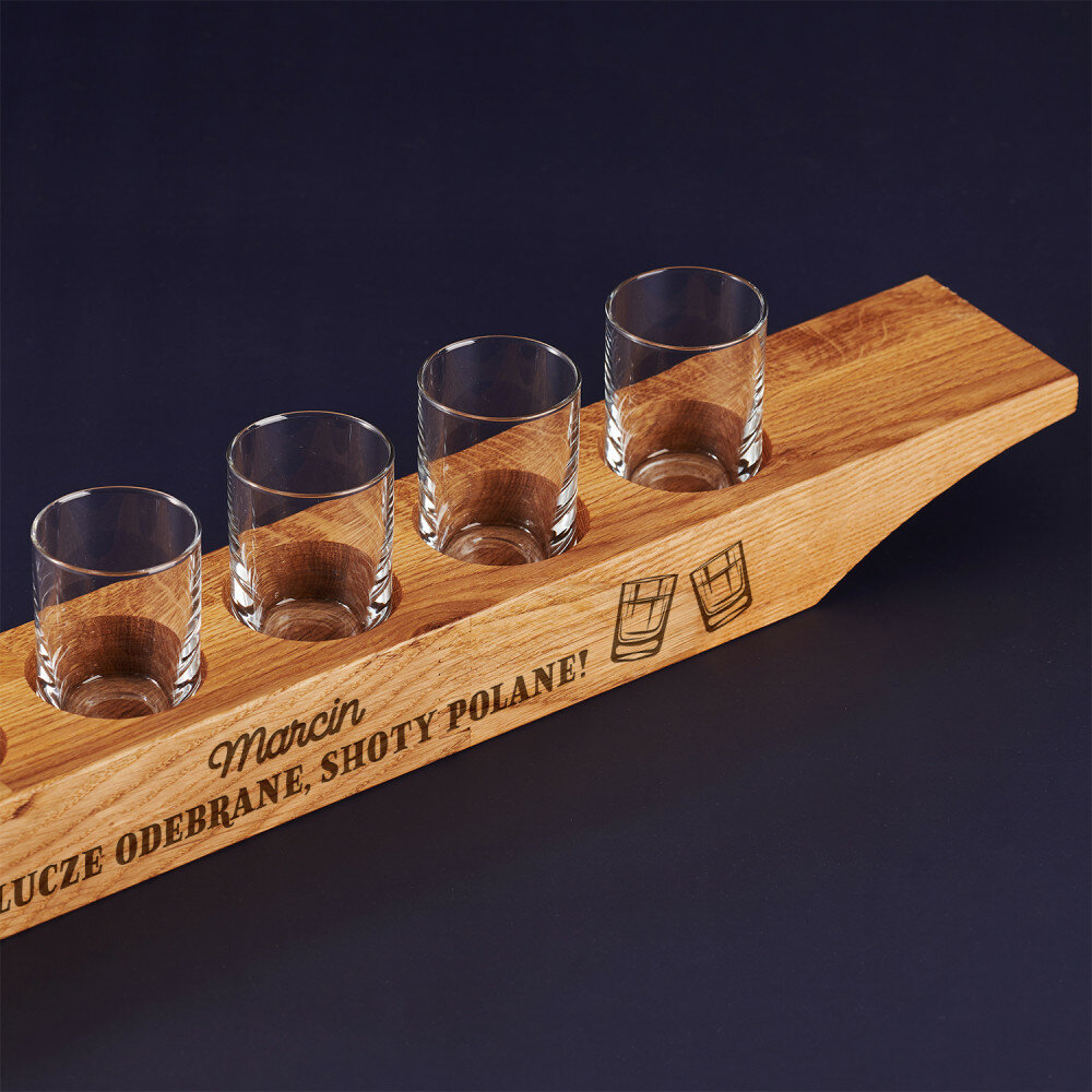 Klucze odebrane, shoty polane - Deska do shotów z kieliszkami ...