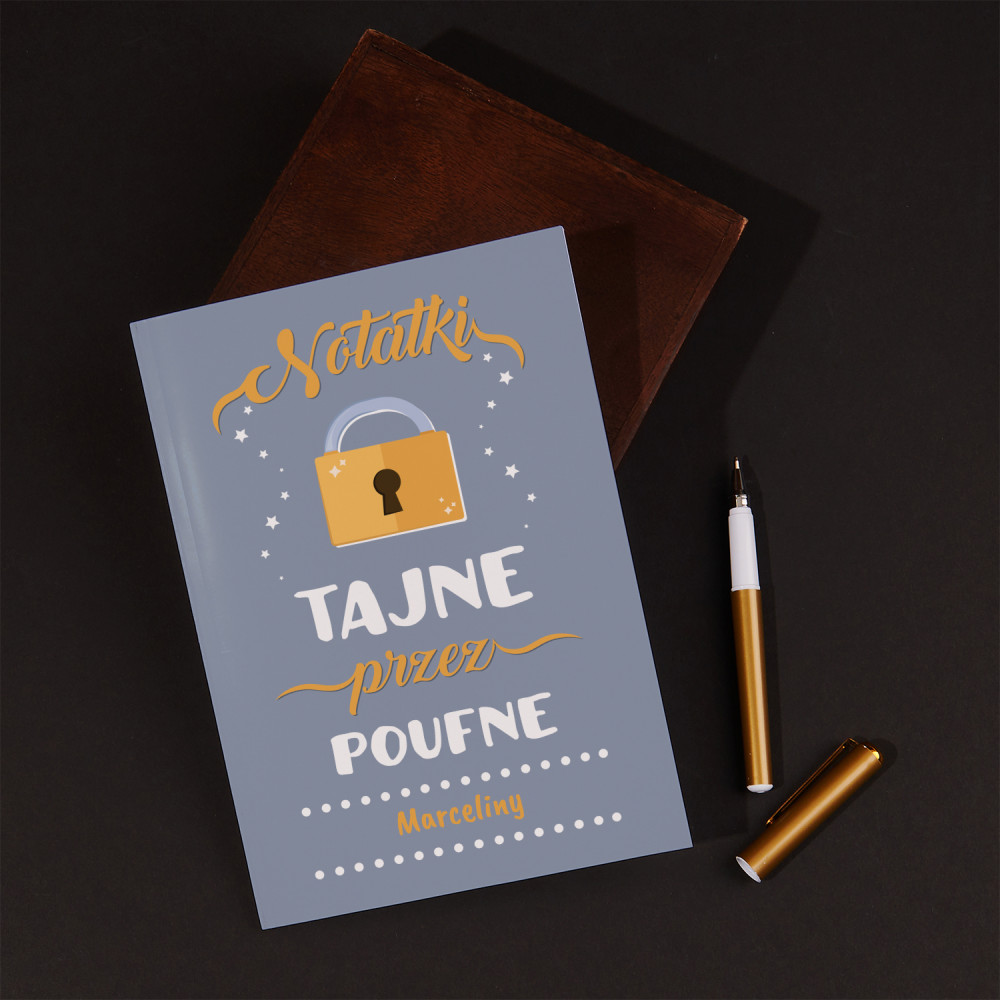 Tajne przez poufne - Zeszyt A5 32 kartkowy - MyGiftDna.pl Tajne przez poufne - Zeszyt A5 32 kartkowy - MyGiftDna.pl