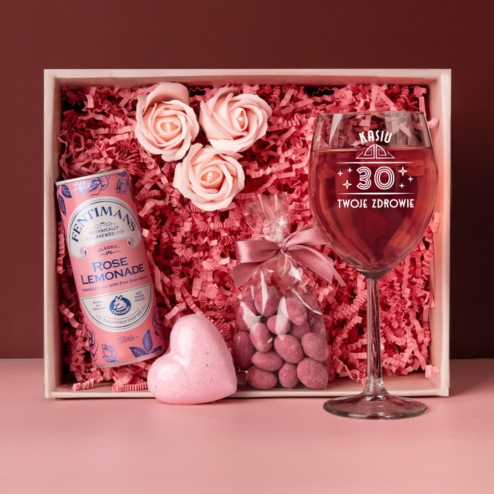 Zestaw prezentowy na 30 urodziny z kieliszkiem i lemoniadą - MyGiftDna.pl