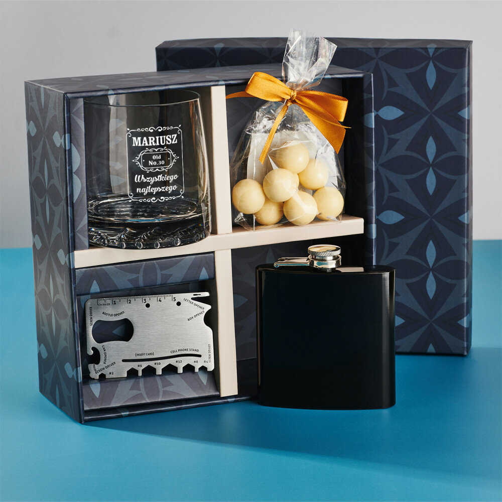 Zestaw prezentowy na 30 urodziny ze szklanką do whisky - MyGiftDna.pl